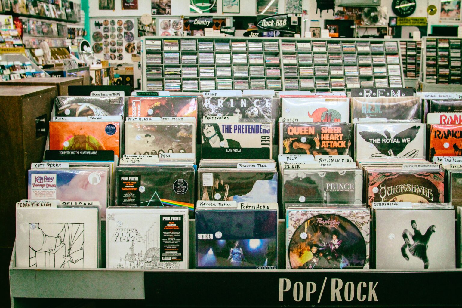What Is Pop Music? Full Explanation With 40 Different Sub-Genres ...